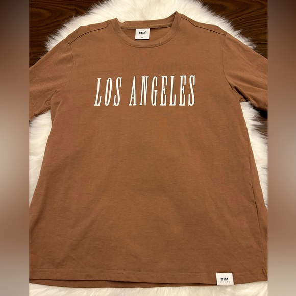 BTM | Shirts | Btm Los Angeles Tshirt | Poshmark